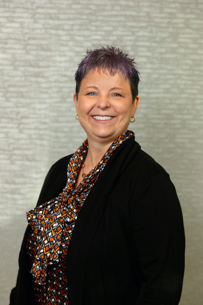 Kathy Baber – Indiana Auctioneers Association